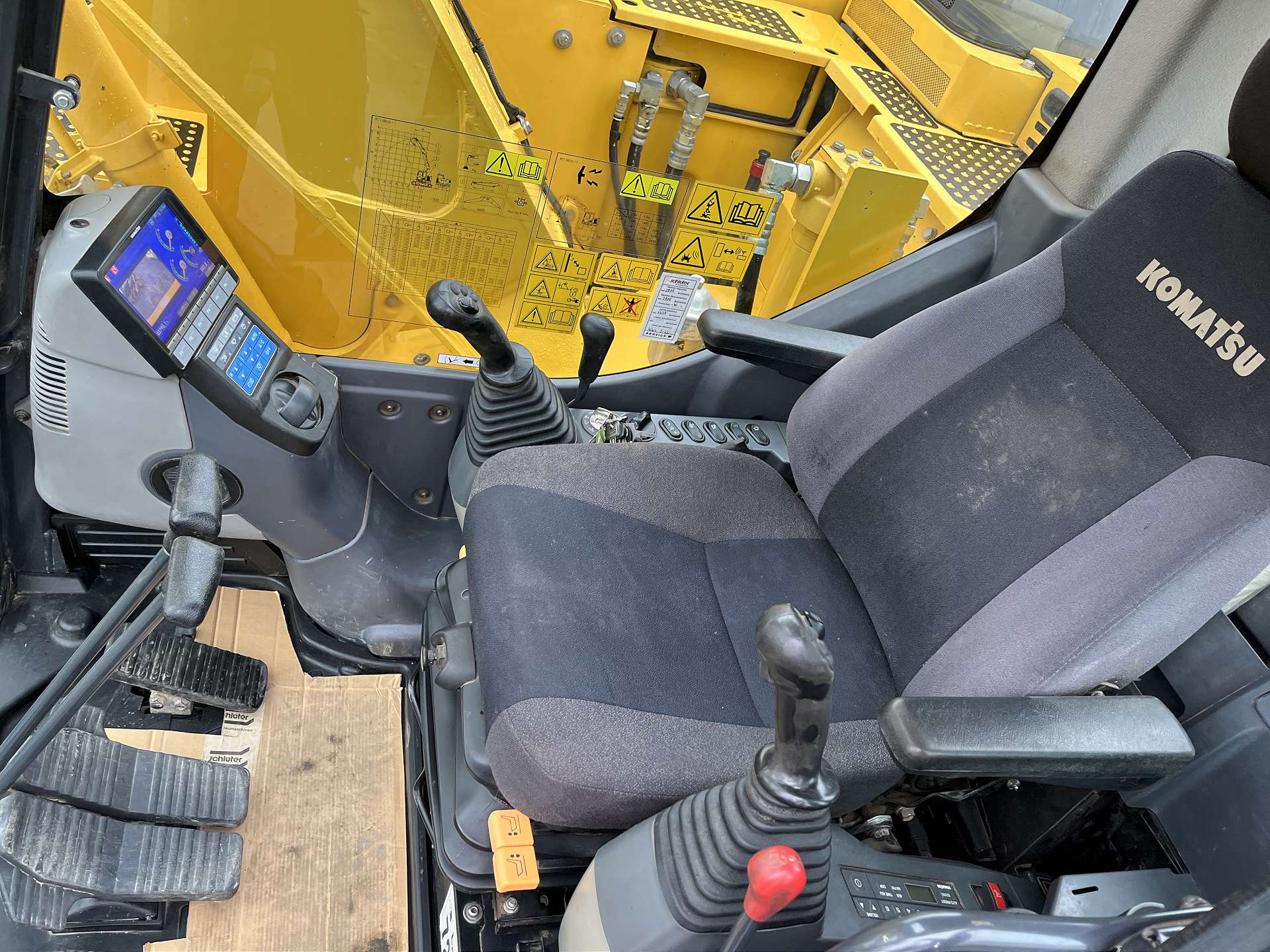 KOMATSU PC 138 US-11 von Schlüter Baumaschinen