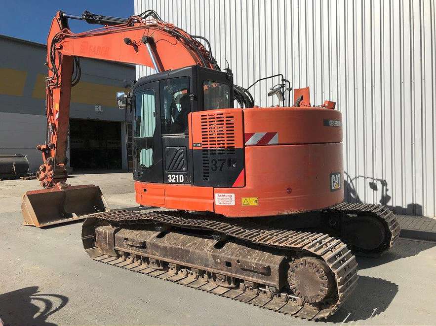 CATERPILLAR 321 DLCR von Schlüter Baumaschinen