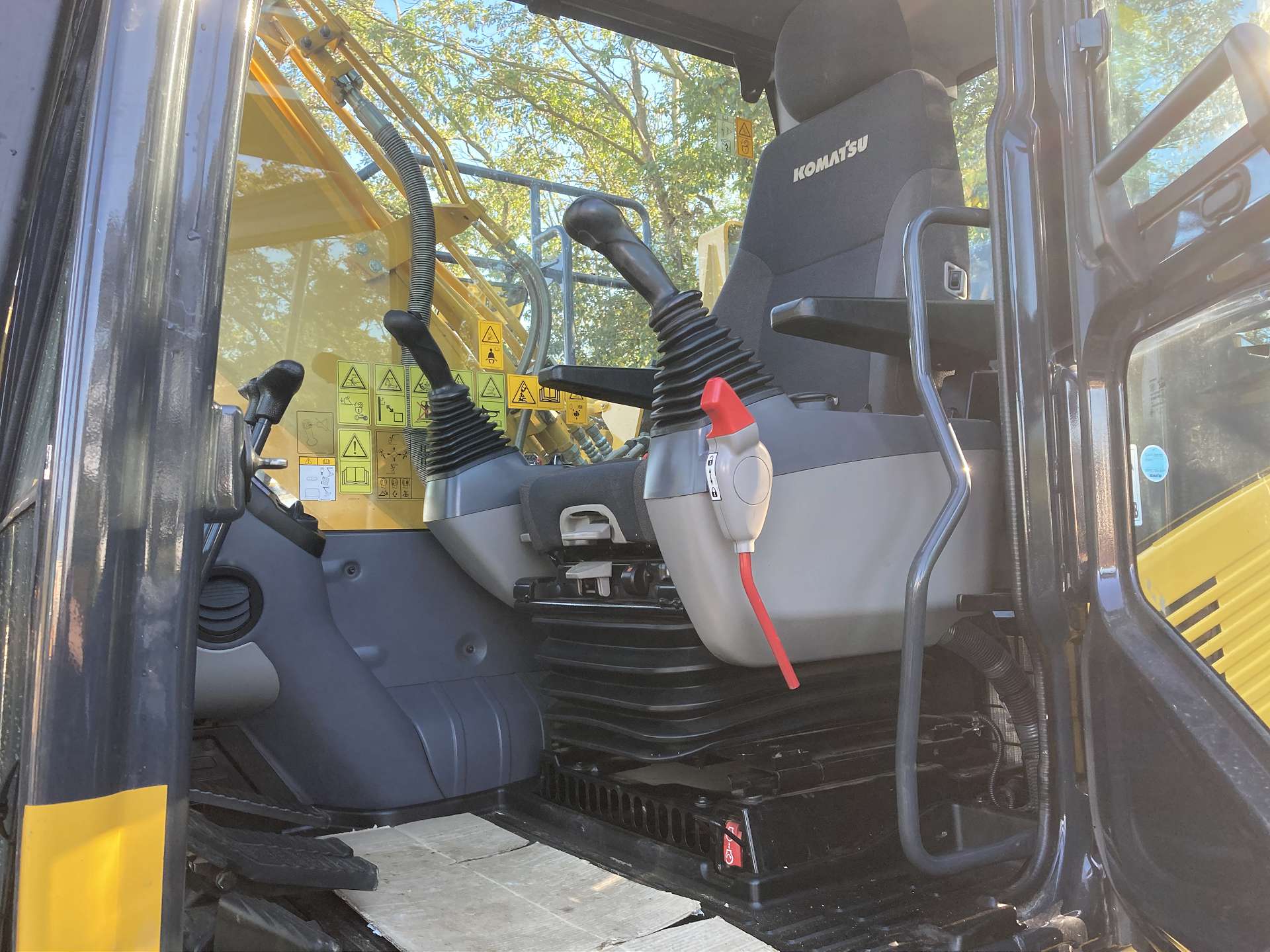 KOMATSU PC 170 LC-11 von Schlüter Baumaschinen