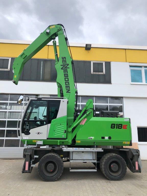 SENNEBOGEN 818 M von Schlüter Baumaschinen