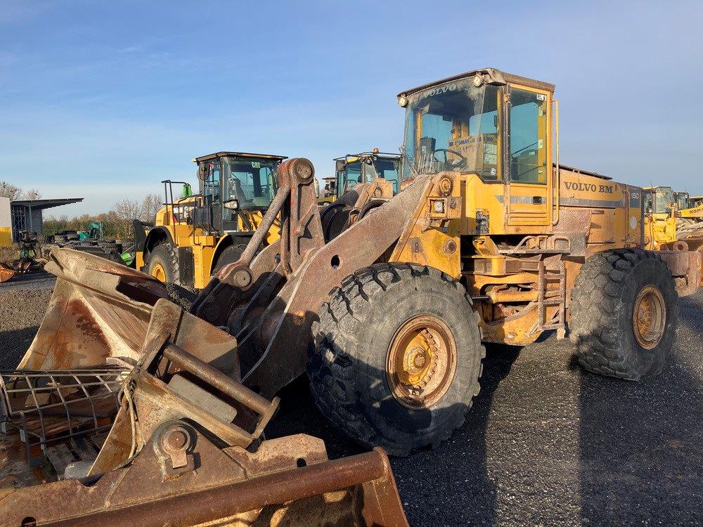 VOLVO L 150 von Schlüter Baumaschinen