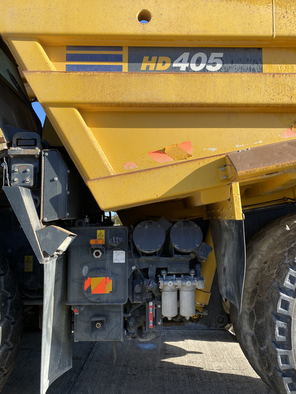 KOMATSU HD 405-8 von Schlüter Baumaschinen