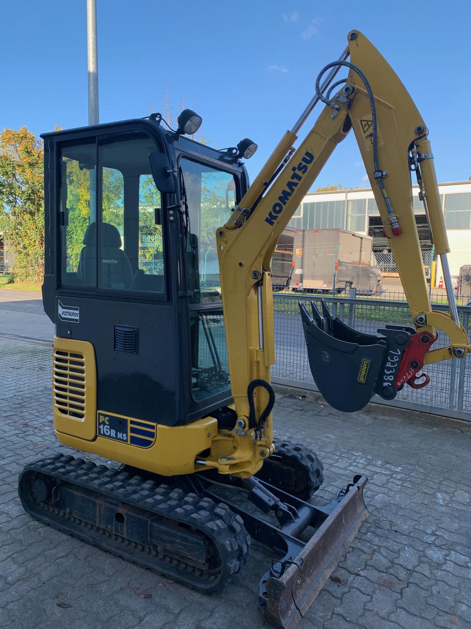 KOMATSU PC 16 R-3 HS von Schlüter Baumaschinen